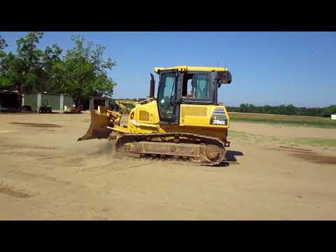Komatsu D39EX-22 Crawler Dozer, 105 hp, Price from Rs.0/unit onwards ...