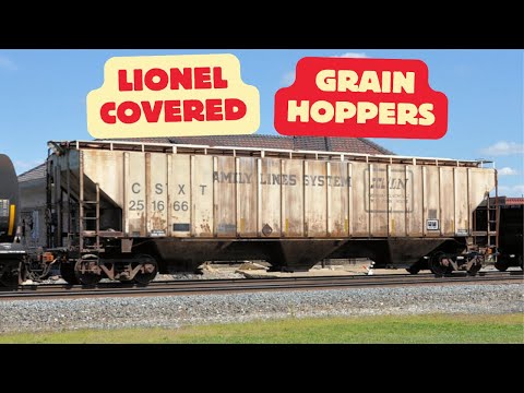 Lionel PS-2CD Covered Hoppers