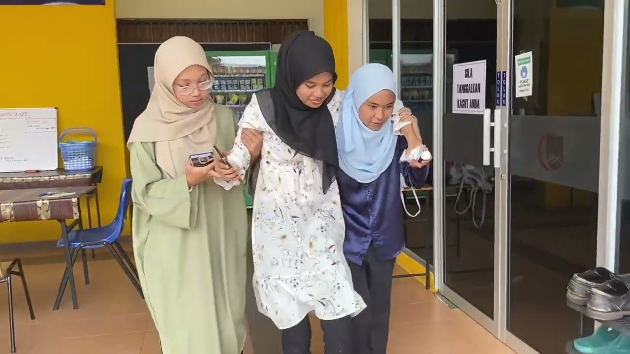 UED102 ASSIGNMENT  RCS1431H - CAMPUS TOUR UITM ARAU PERLIS💛💙 (UNIT KESIHATAN)