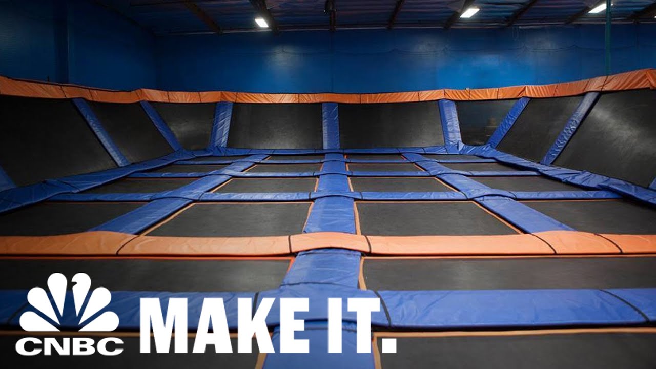 Sky Zone Trampoline Park Brings Guests Intense, Fun Workout | CNBC Make It.