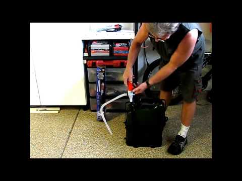 028-How to transfer fuel from Jerry can w/pump into Smarter Tools Generator