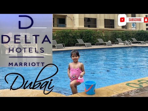Dubai Delta Hotels by Marriott Swimming Pool | Ligo Time by Chloe | Pool Time