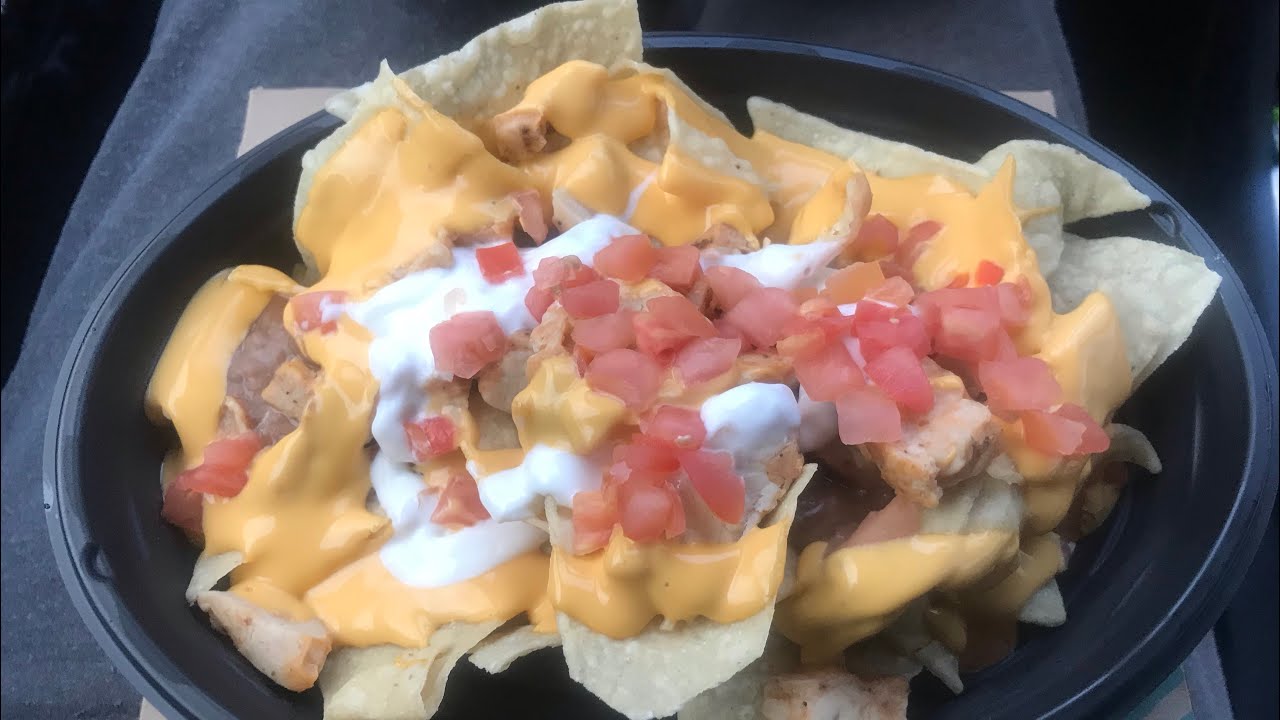 FREE Chicken Nachos BellGrande Taco Bell Mukbang | Nachos for breakfast