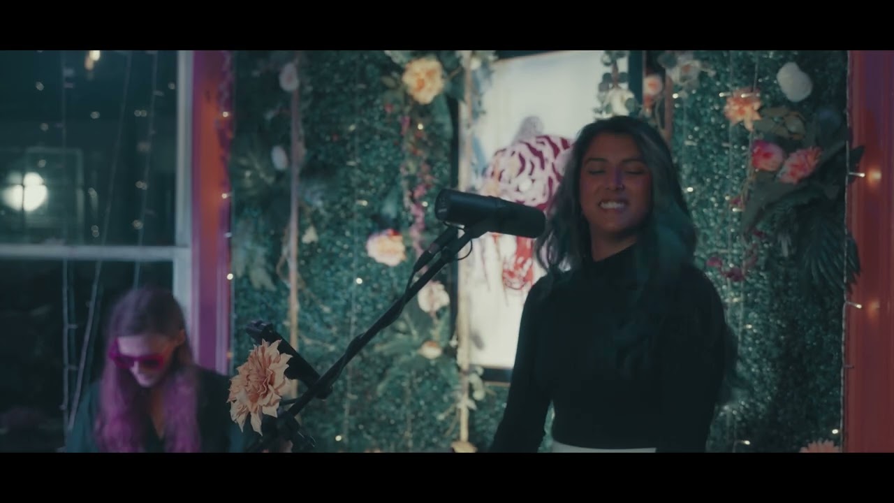 Respect - Elora Dash (We The Roses Presents: Rose Sessions)