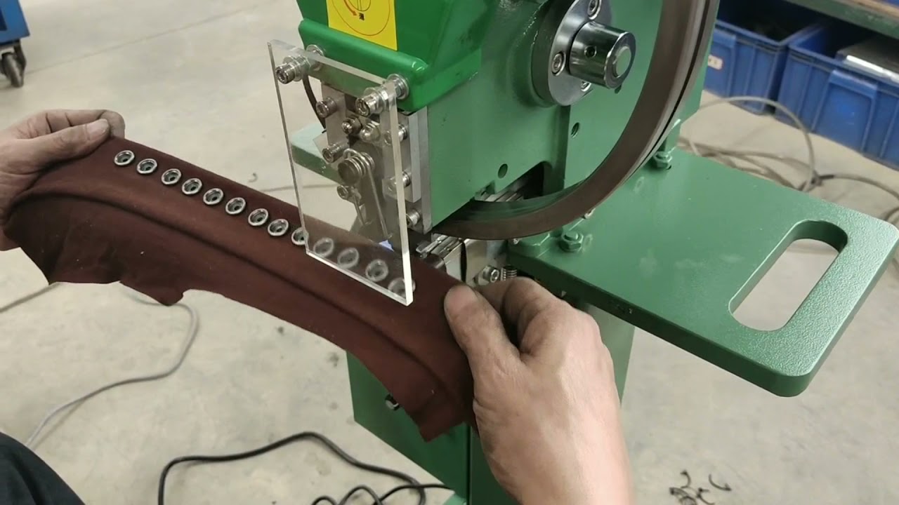 24 Line Spring Snap Button Automatic Fastener