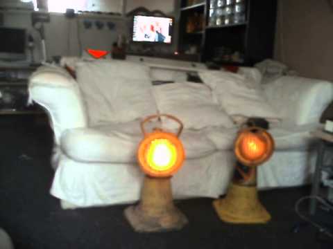 Dorman Syncroguide and Nissen Conilamp sequential road warning barricade lamps