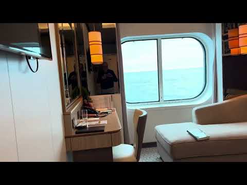 Queen Mary 2 single cabin 2.002 part 2/3