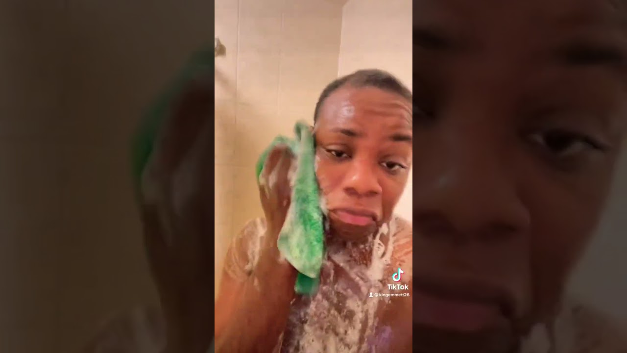 Trying the dr.Squatch soap!! #drsquatch #fyp #comedy