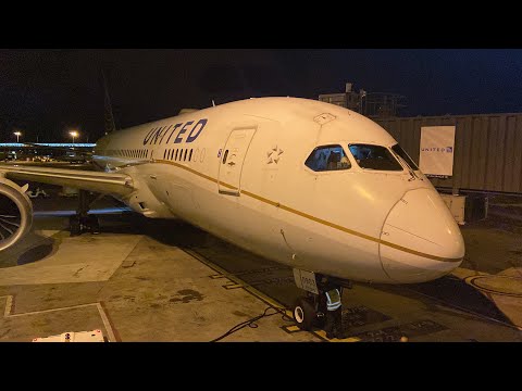 Washington DC (IAD) ~ Chicago (ORD) - United Airlines - Boeing 787-8 - Full Flight