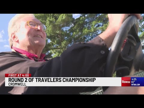Media shuttle driver leads crew of volunteers that keeps Travelers Championship running