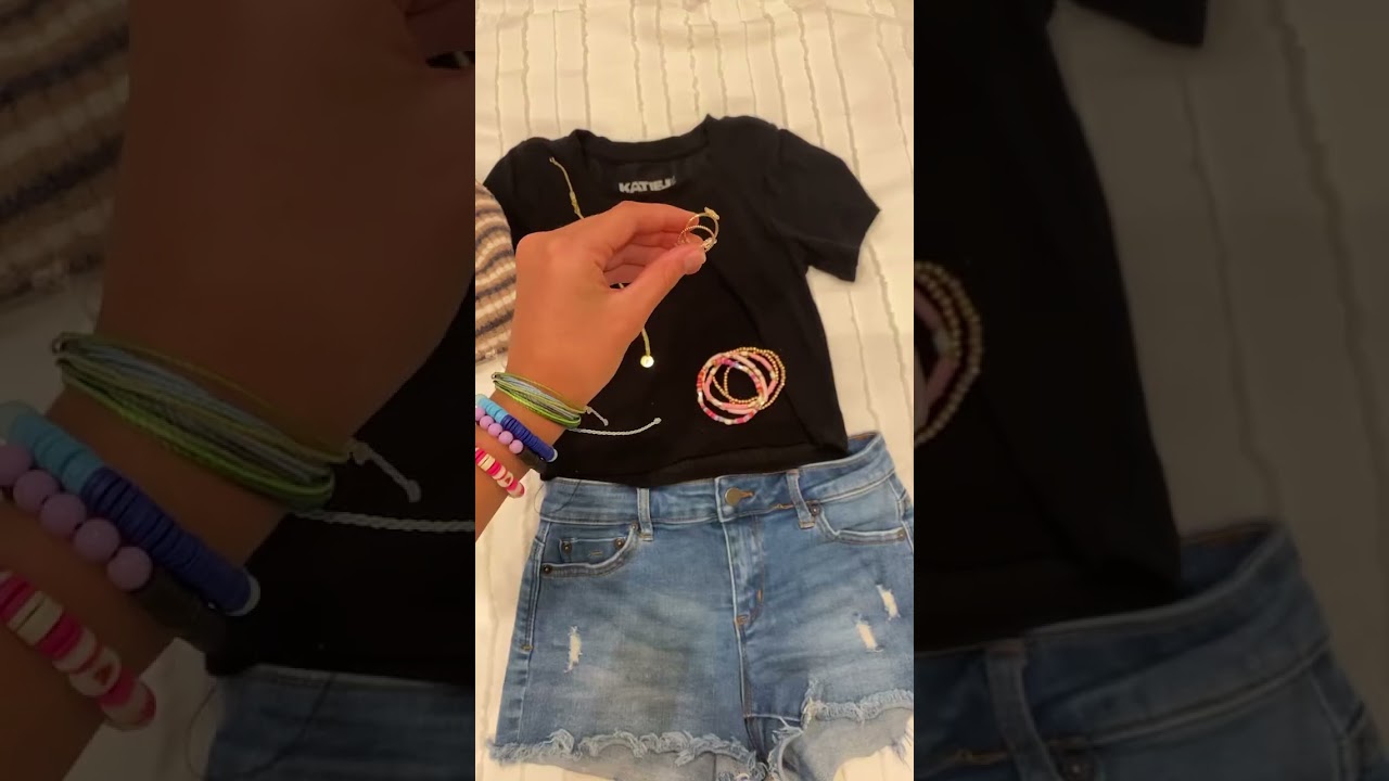 School morning routine! 📚🎓🚌 #school #morningroutine #preppy