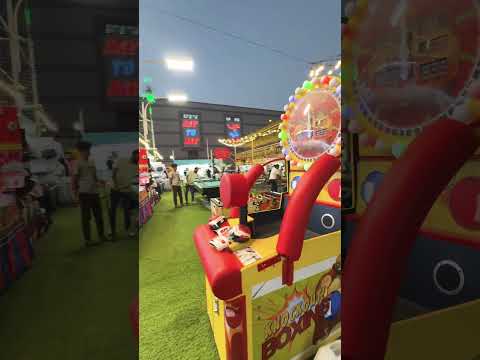 Punch Time. #Karammarket #strongpunch #dubaivenues #lifewithahmed #youtubeshorts #viralshorts
