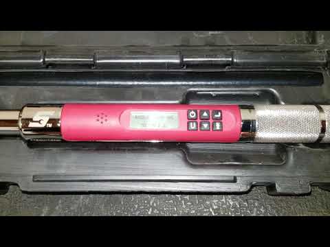 Snap on 1/4 torque wrench ATECH1FS240 open box