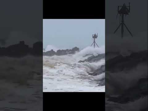 Powerful hurricane lidia strikes mexico #viral #moments
