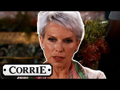 Debbie’s Heartbreaking Confession To Her Family: ‘I Have Dementia’ | Coronation Street