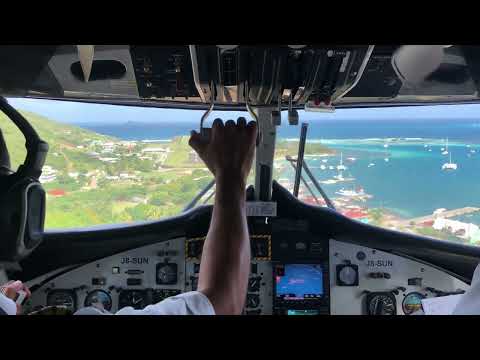 Scary Airplane Landing on Union Island in the Caribbean