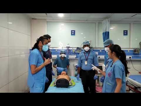 ACLS scenario for undergraduates