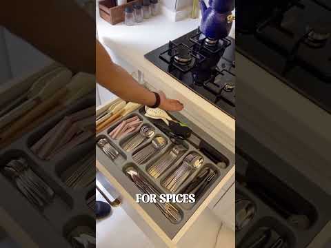 5 Space-Saving Ideas for Small Kitchen Cabinets – Perfect for US Kitchens!