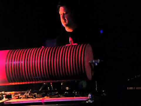 Magnetotron Is An Armonica Mellotron Mashup | Hackaday