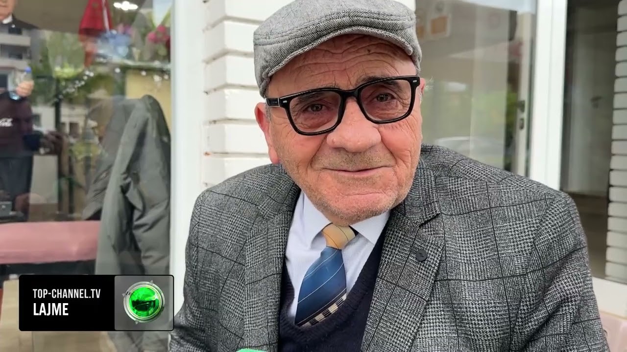 Top Channel/ Kamarier që nga viti 1965! Në Vlorë është ende në punë ...