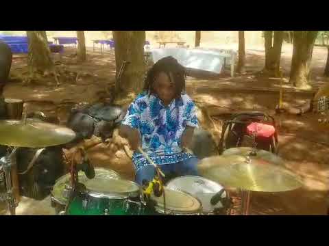 :. "Exploration de l'Indépendance et de l'Improvisation à la Batterie #MusiqueLive #Batterie#