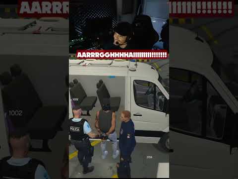 GTA 5 FiveM: PORTUGALIA RP - Sliced is Beaten By The Police - Here's Why #shorts