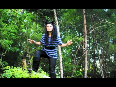 Simply Alice-Final Project | DMC