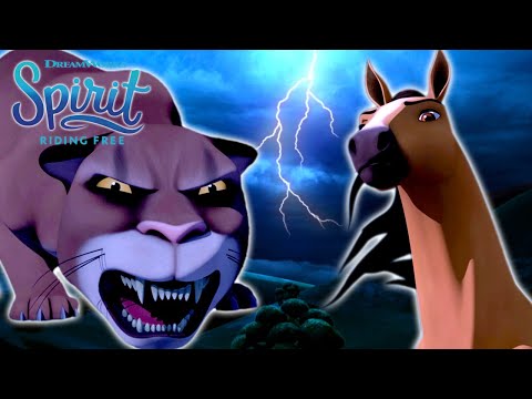 Lucky & Spirit's Fiercest Foe! | Full Episode | SPIRIT RIDING FREE