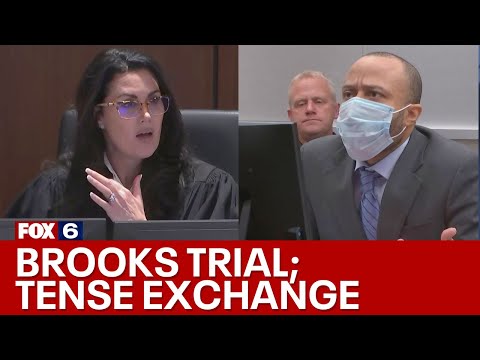 Darrell Brooks trial: Exchange between defendant, Judge Jennifer Dorow ...