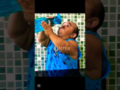 Drinking water #pililiu #jumper19s #humor #comedy #comedia #funnyvideo #funnyshorts #prankvideo #fun
