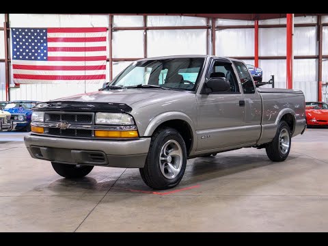 2001 Chevrolet S-10 LS For Sale - Walk Around