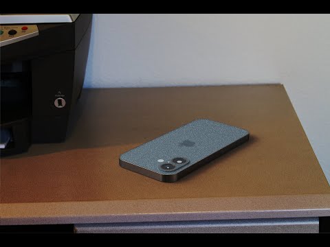 Learn : how to make an iphone 16 | Fusion 360 | Keyshot