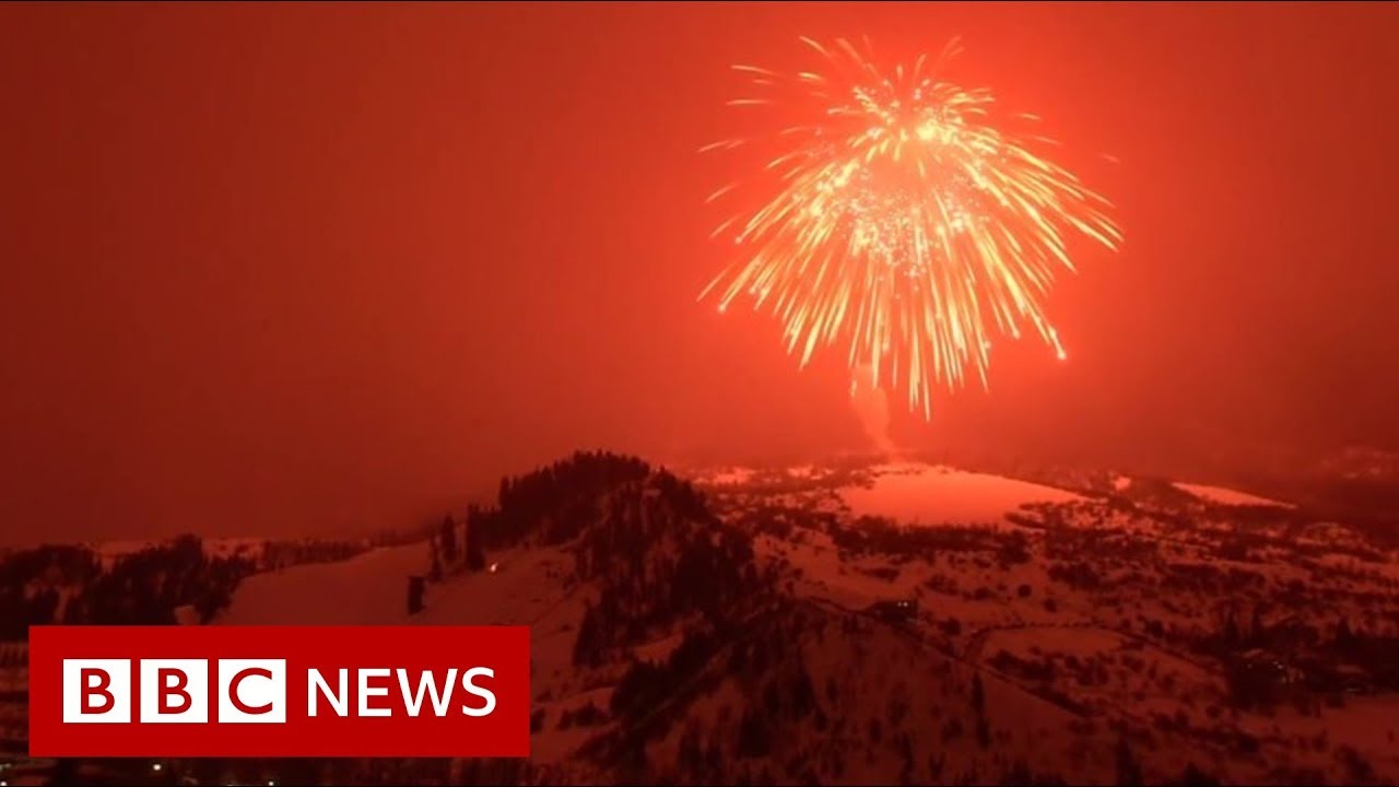 World's largest firework set off - BBC News