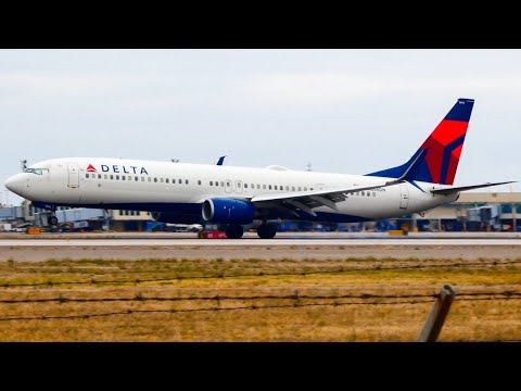 [4k] El Paso International Airport Cloudy Cold Afternoon Planespotting | Nov 20, 2022