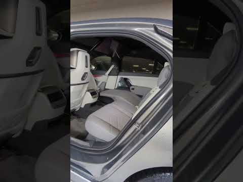 New BMW i7 Theater Screen