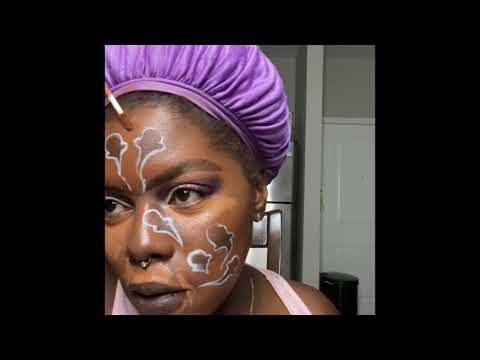 25 Ghost Makeup Ideas and Tutorials for Halloween 2021