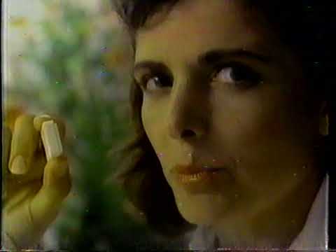 1992 Milton Bradley Upwords "We like Scrabble, but we love Upwards" TV Commercial