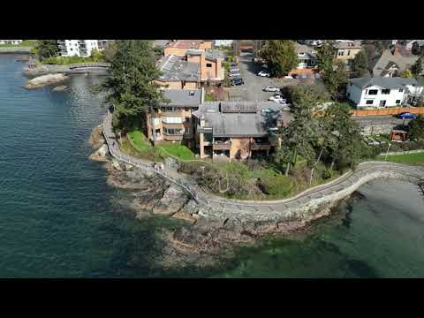 Harbourfront Executive Stay - Two Bedroom Victoria BC Oceanside Townhouse with Spectacular Views