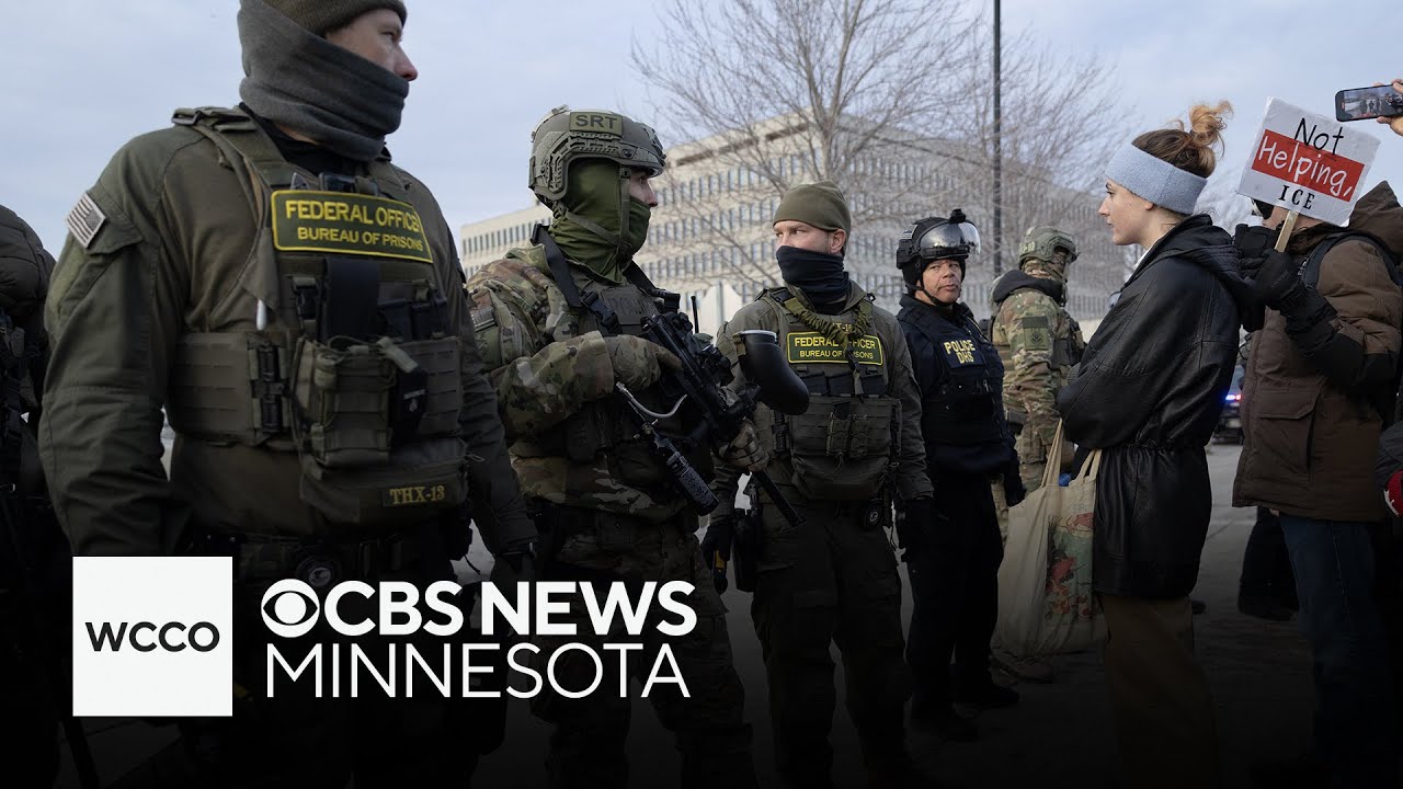 Anti-ICE protests muted at Minneapolis' Whipple federal building after fencing goes up