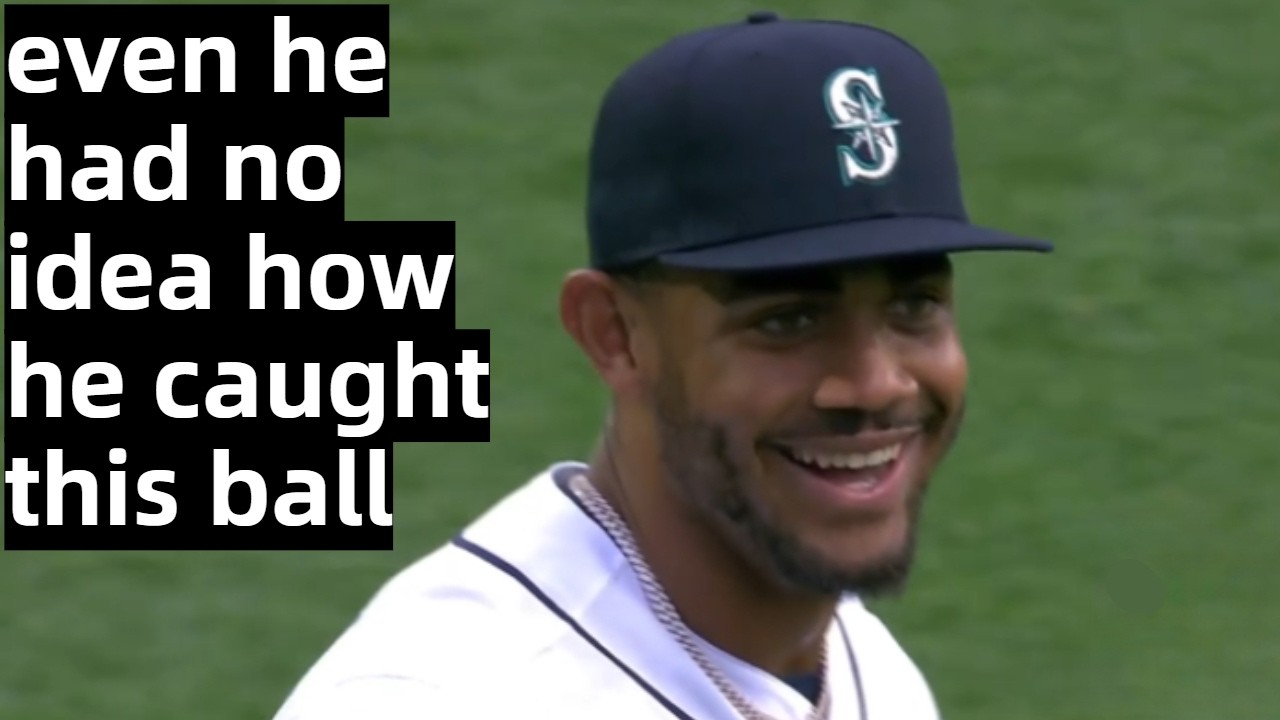 We Just Saw Julio Rodriguez Make a Ridiculous Catch on a 108 MPH...Knuckleball