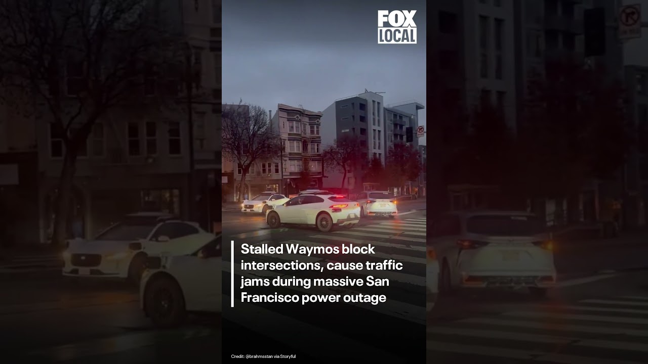 Waymo autonomous vehicles block San Francisco intersection | FOX 10 Phoenix