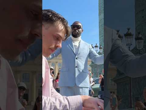 French star GIMS shocks everyone singing NINAO in public.. 🤯🤯 feat. @GIMS