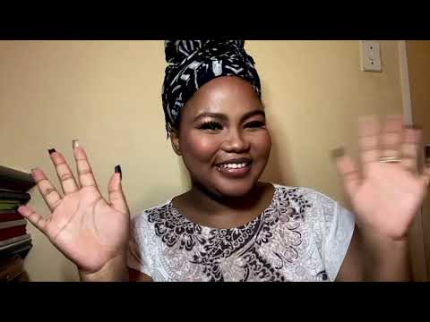 Violet M., Patient, Funny and Qualified. 🌈 | Learn with English Tutors