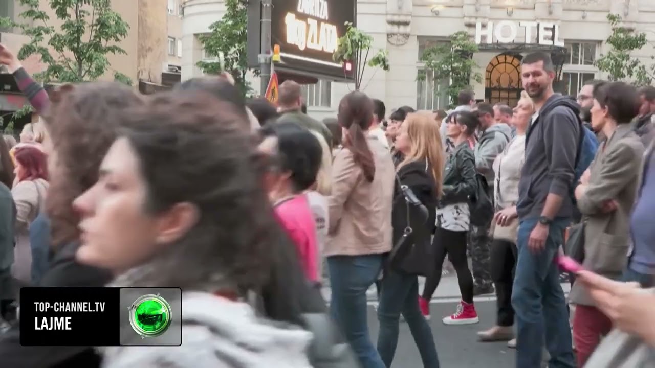 Top Channel/ Zgjedhjet e jashtëzakonshme në Serbi, DW: Përse po ngutet ... Top Channel/ Zgjedhjet e jashtëzakonshme në Serbi, DW: Përse po ngutet ...