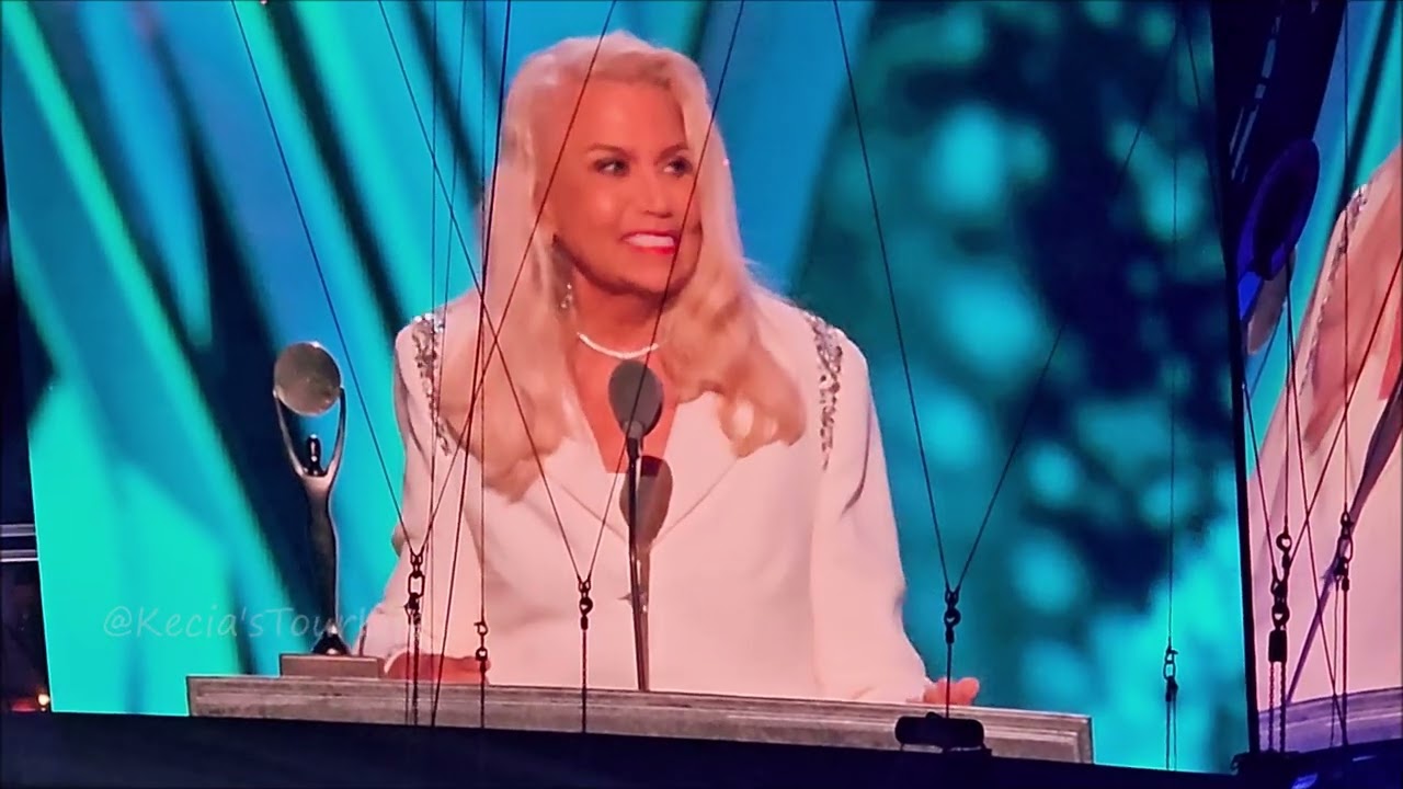 “This Is Our Legacy” Suzanne de Passe’s Moving Rock Hall Induction FULL Speech! Cleveland 10/19/2024