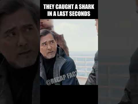 THEY CAUGHT A SHARK IN A LAST SECONDS