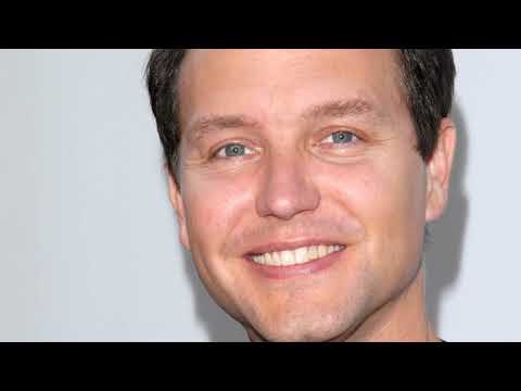 Blink 182's 'Dick Lips' EXPLAINED Song Meaning
