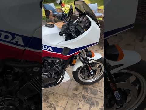 1985 Honda VF1000F Interceptor.