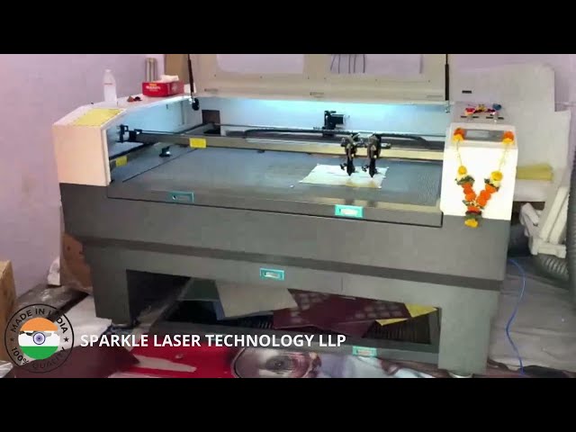 Acrylic Laser Cutting Machine - Acrylic MDF Ply Co2 Laser Cutting Machine Manufacturer from Surat