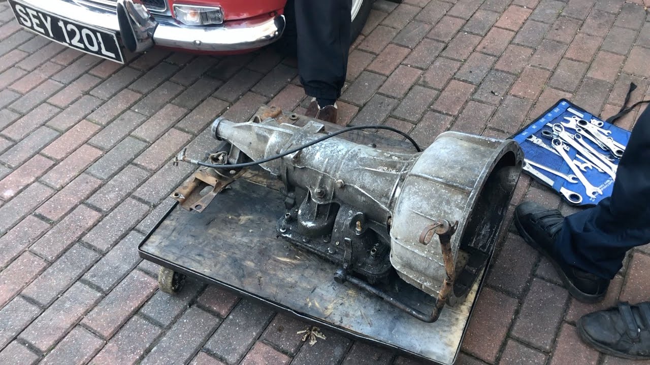 🚗 Triumph Stag – Borg Warner Gearbox Secrets & Expert Tips!